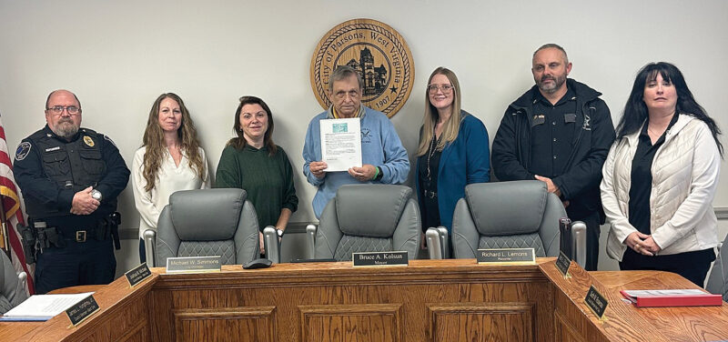 Parsons Mayor Signs Proclamations | News, Sports, Jobs - The Intermountain